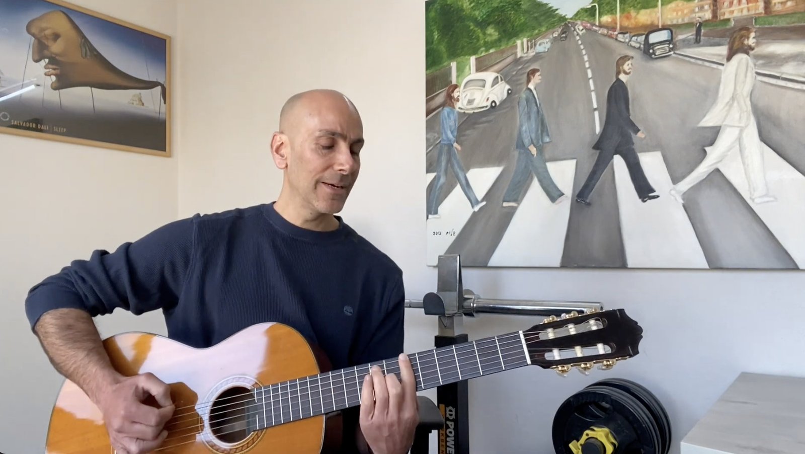 עורי עור - אביב גפן - Yuval and Guitar